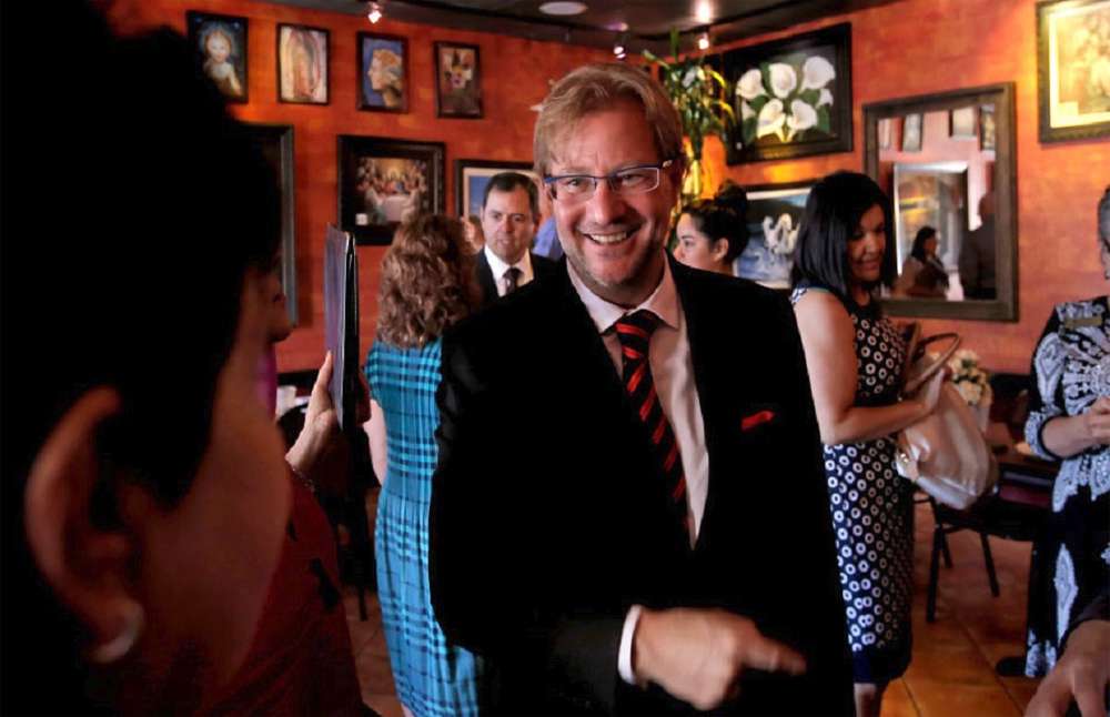 Suman 61 mujeres que acusan a andrés roemer de violencia de género | La ...