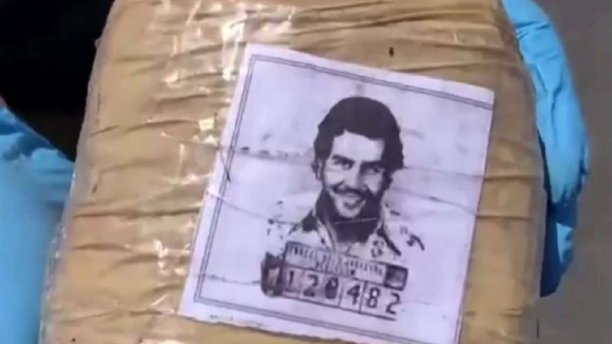 Decomisan 3 toneladas de droga tenían la imagen de pablo escobar | La ...