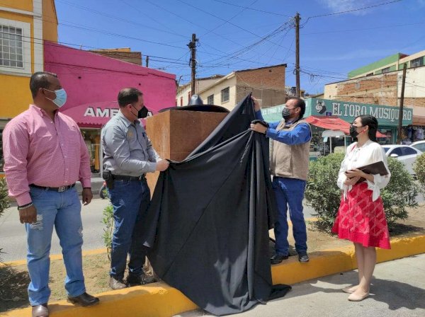 Develan monumento a carlos isaac lara en su aniversario luctuoso | La ...