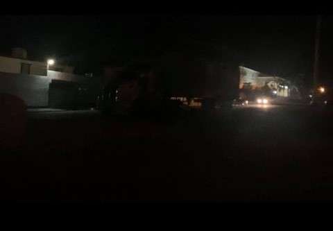 Bloquean trailers las calles de la pavis borunda | La Opción de Chihuahua