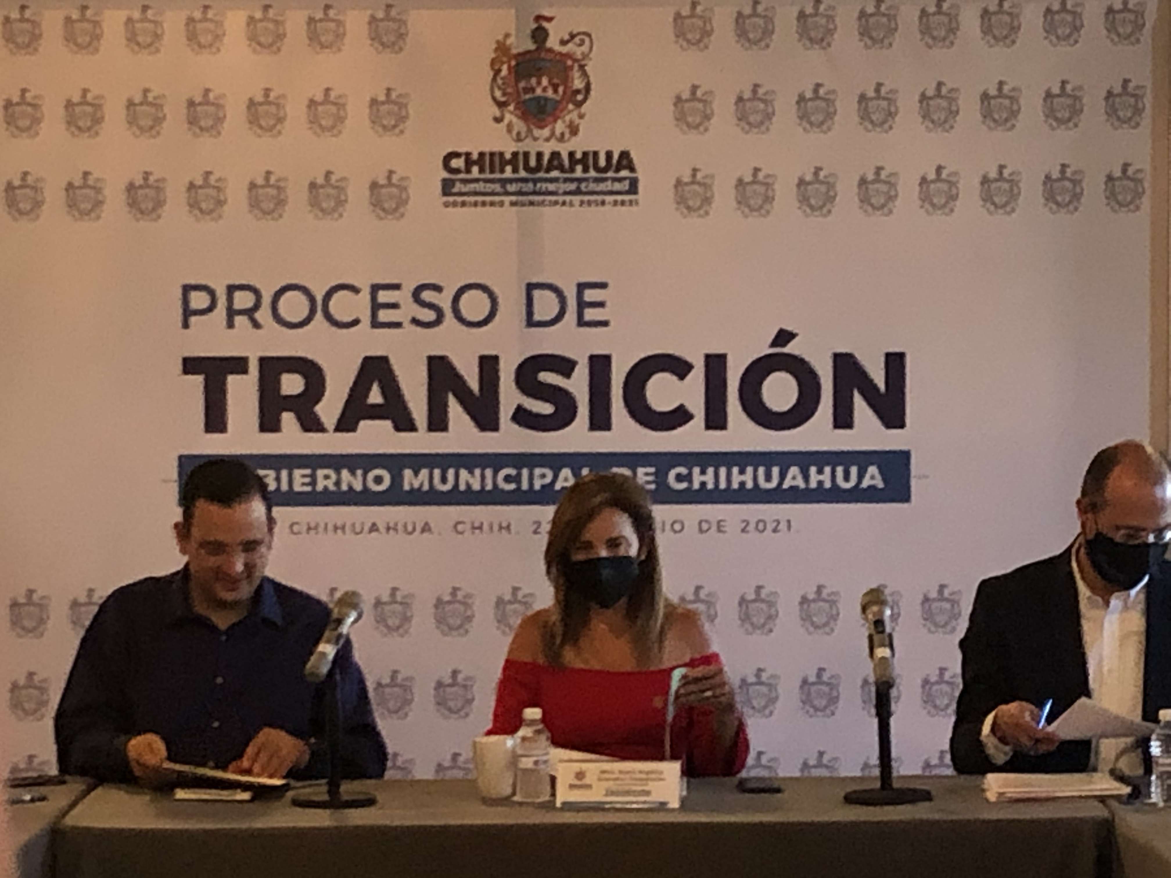 Se reúnen equipos de transición municipal para temas de obras y ...