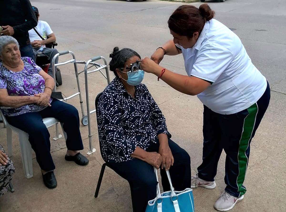 Lleva Conalep Juárez programa de optometría a Parral y Valle de Allende ...