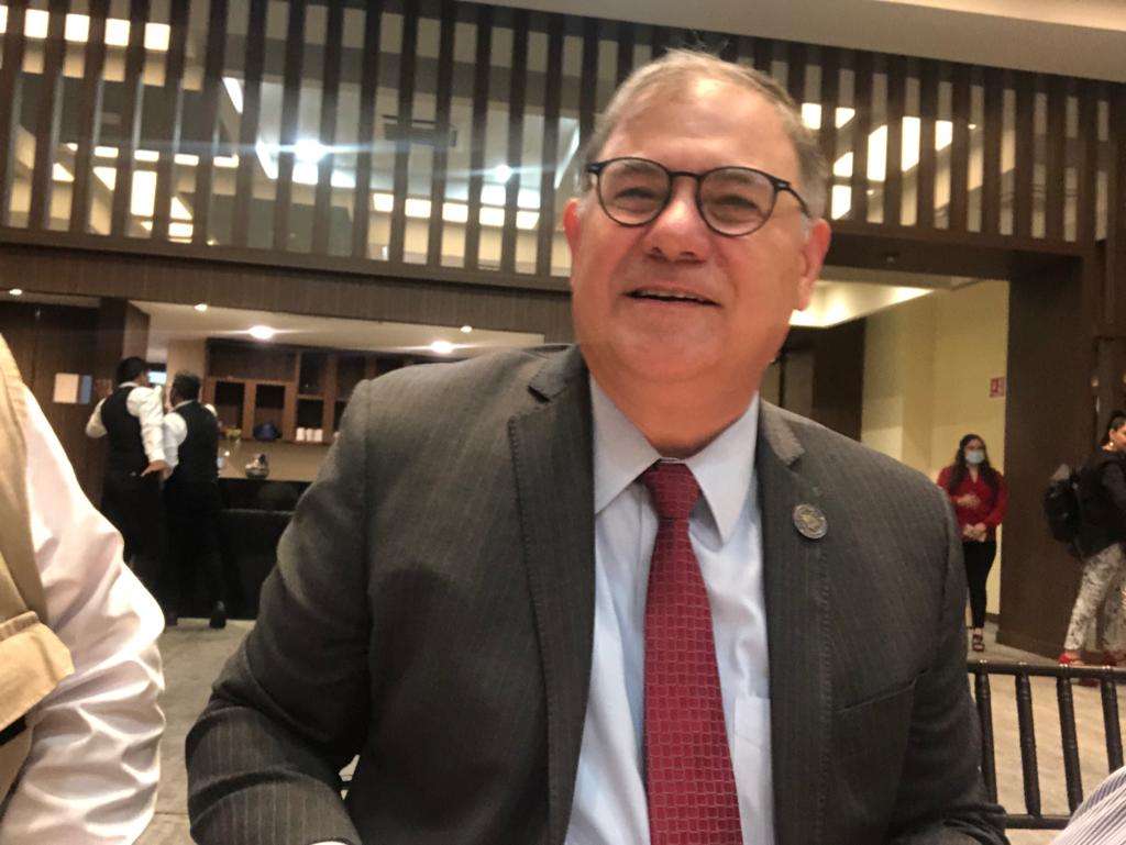 Presenta Roberto Fierro informe de labores | La Opción de Chihuahua