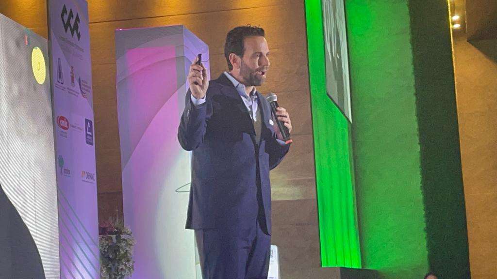 Entregan reconocimiento como empresario del año y mejor empresa | La ...