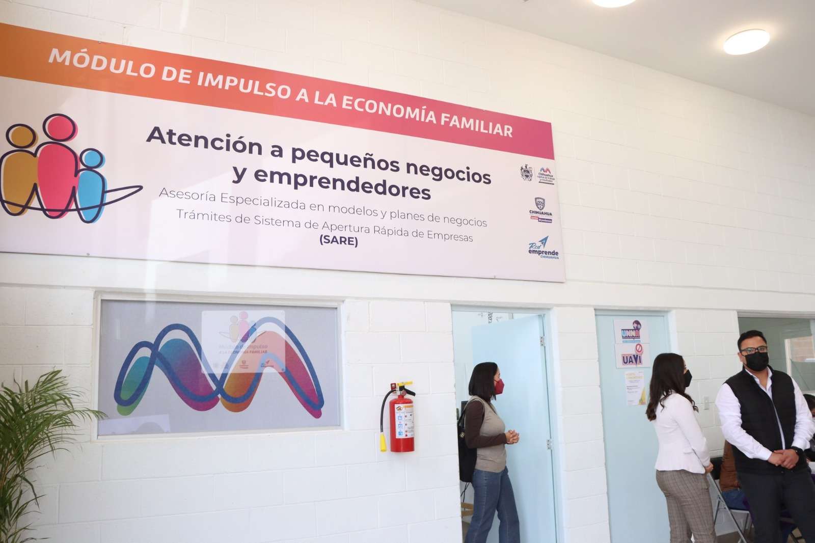 Asesora MIFAM desde su creación a más de 735 personas | La Opción de ...