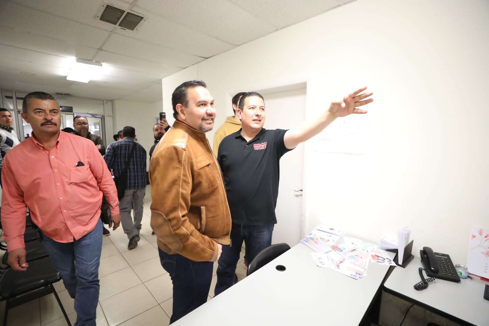 Supervisa alcalde trabajos para mejorar imagen de la Dirección de ... Supervisa alcalde trabajos para mejorar imagen de la Dirección de ...