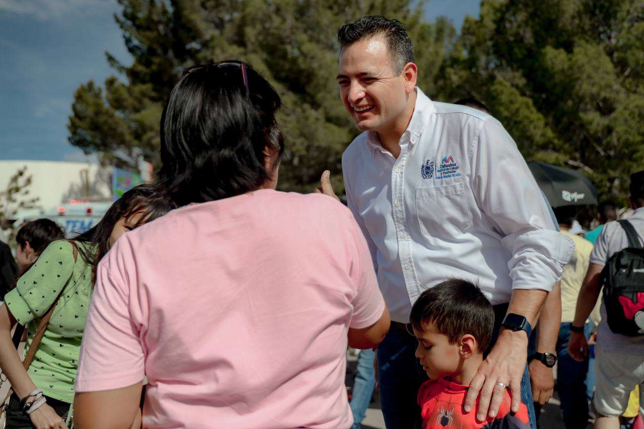 Celebran en grande a niñas y niños en parque El Reliz | La Opción de ...