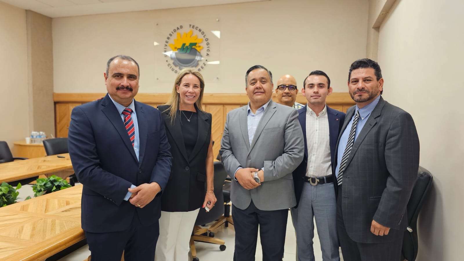 Arrancan clases en la Universidad Index de Juárez | La Opción de Chihuahua