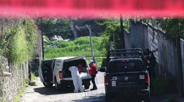 Dejan restos de siete cuerpos con narcomensajes en Morelos | La Opción ...