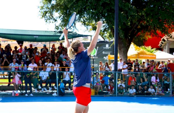 Dimina Elijah Strode la Copa Akari 2023 y se corona como nuevo campeón ...