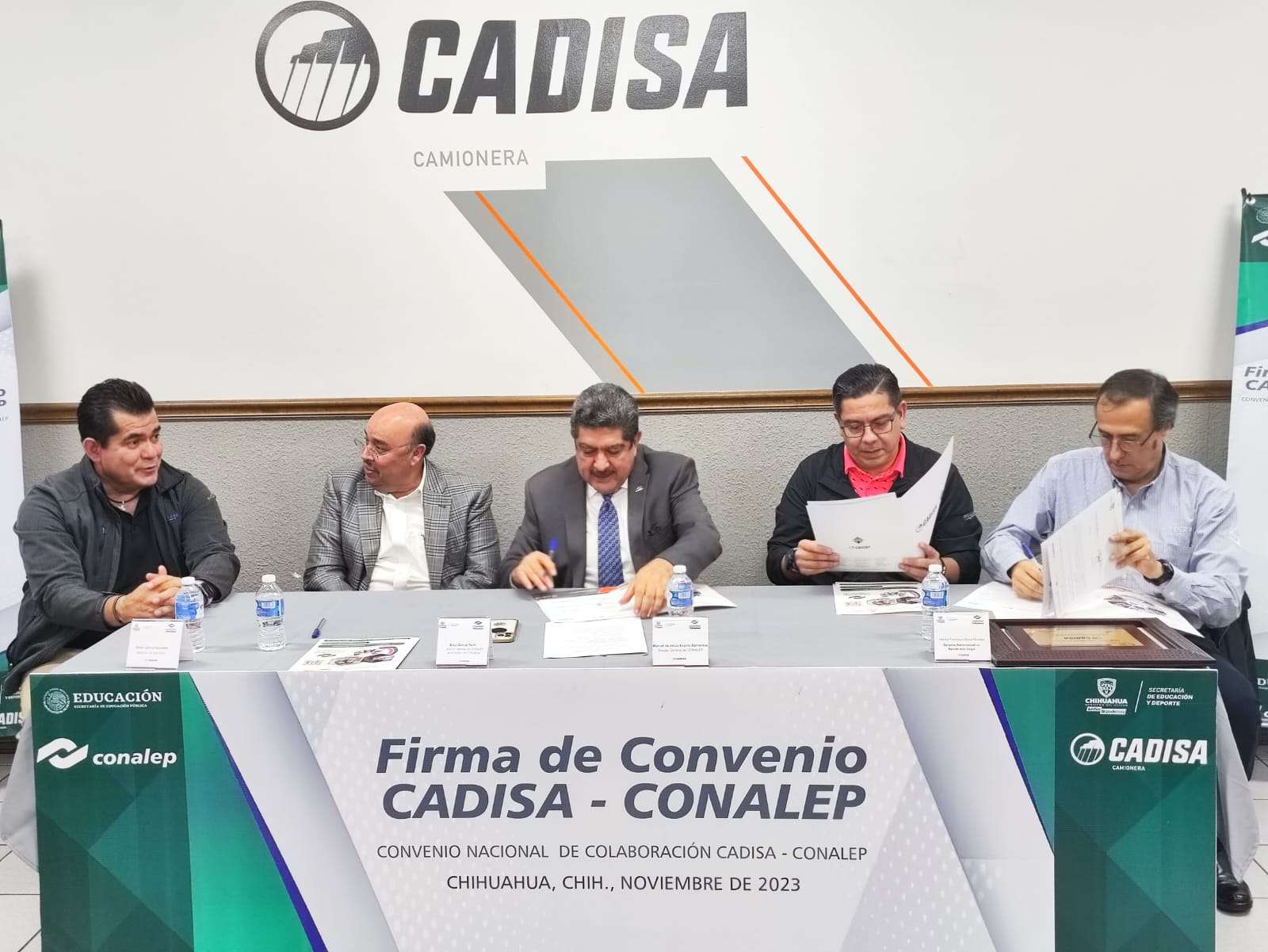 Firma Conalep convenio de colaboración con empresa Cadisa | La Opción ...