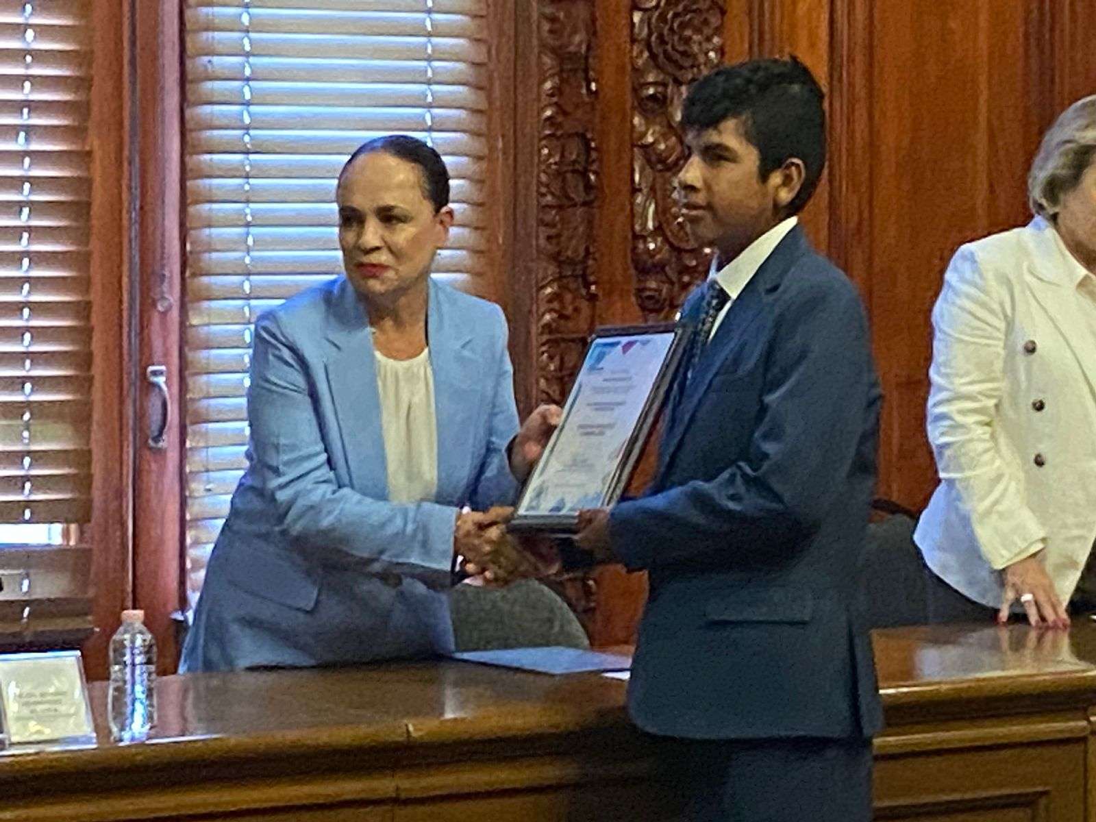 Entregan nombramientos al Gabinete Infantil Estatal 2024 | La Opción de ...