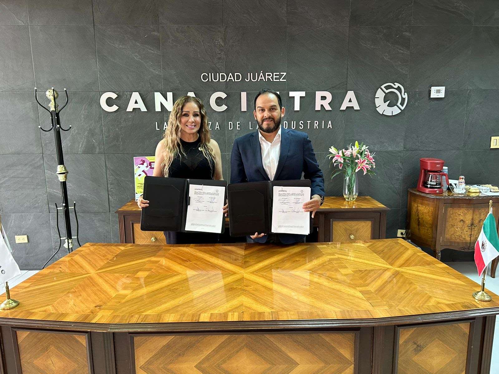 Firman convenio Icatech y Canacintra Juárez para impulsar el ...