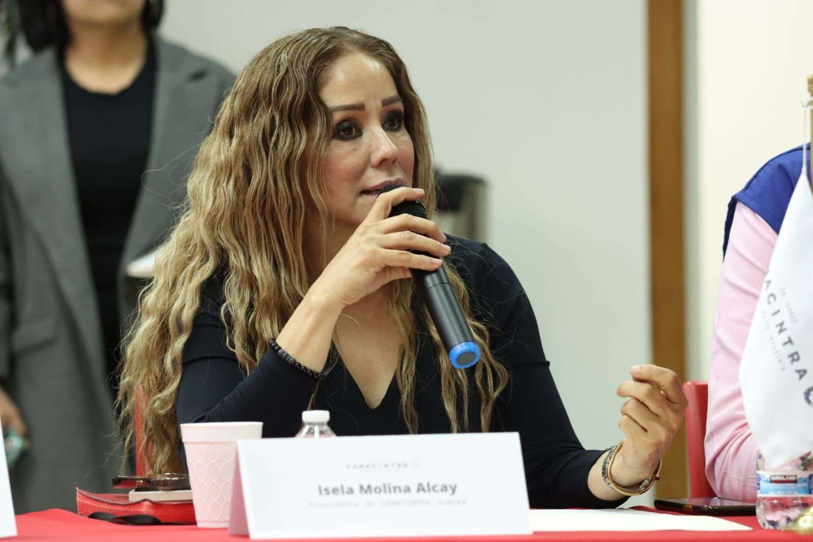 Sufre percance y hospitalizan a presidenta de Canacintra | La Opción de ...