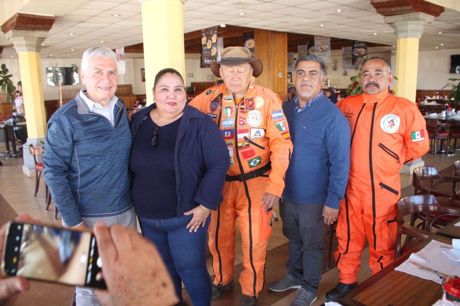 Crean grupo Topos Azteca para hacer frente a sismos en esta zona | La ...