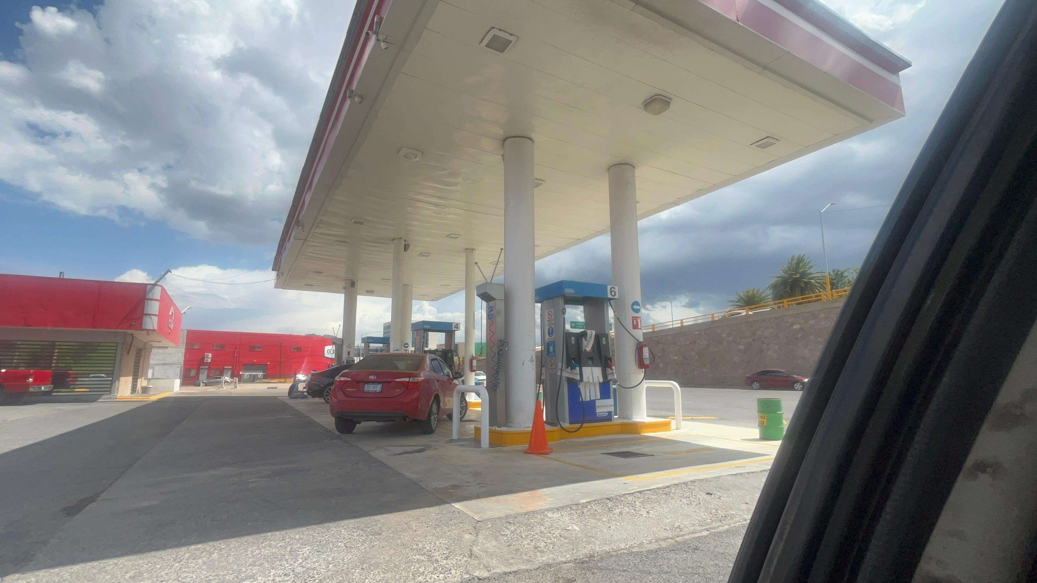 Clausuran gasolinera en el centro de la ciudad | La Opción de Chihuahua