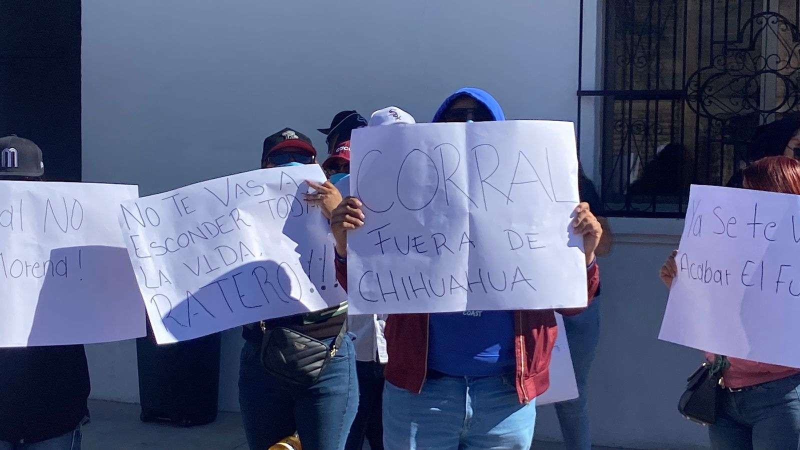 Exigen militantes de Morena a Corral deslindarse del partido | La ...