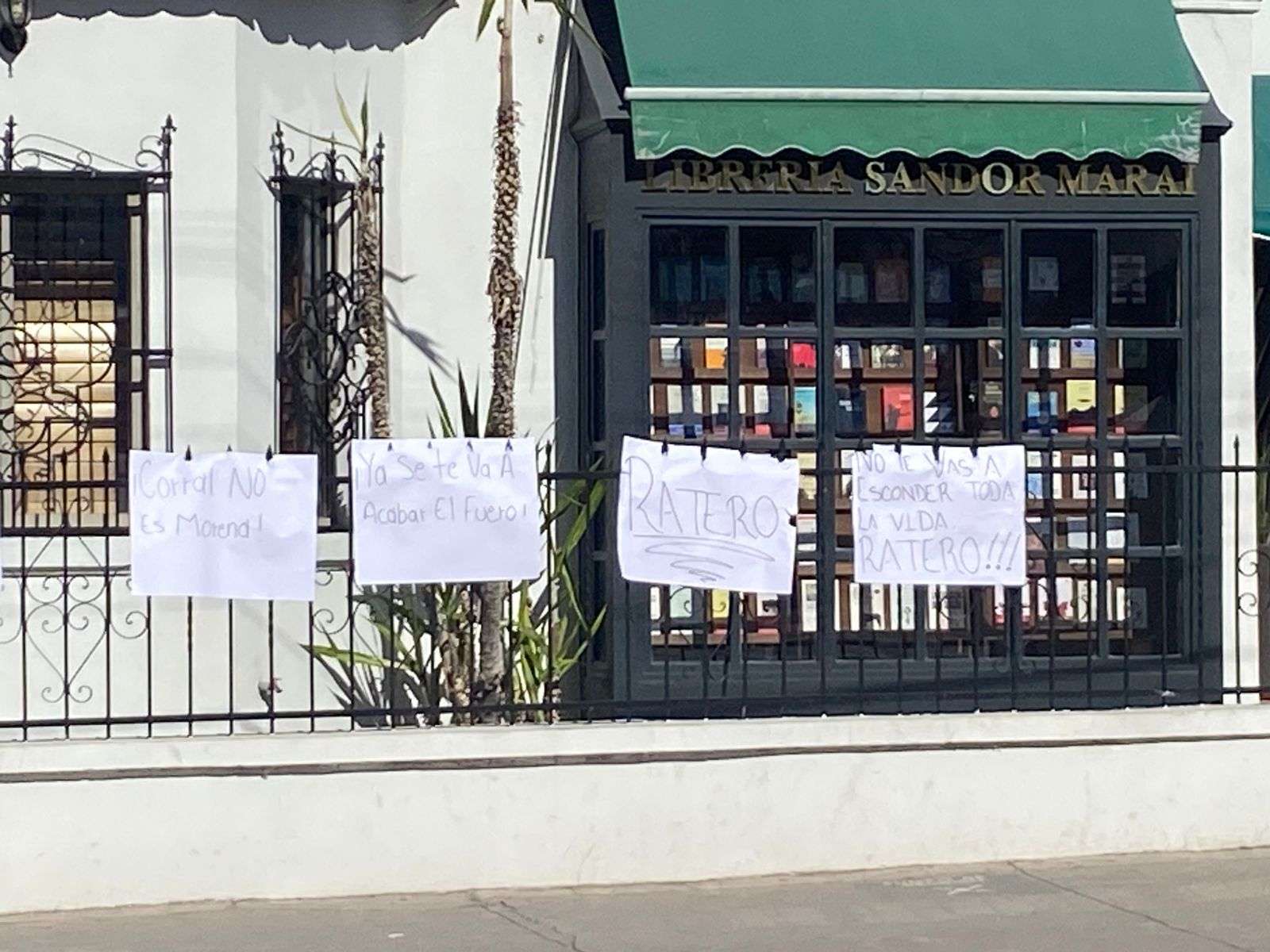 Exigen militantes de Morena a Corral deslindarse del partido | La ...